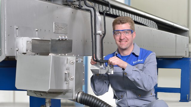 Effective cleaning of dryer fabrics | Voith