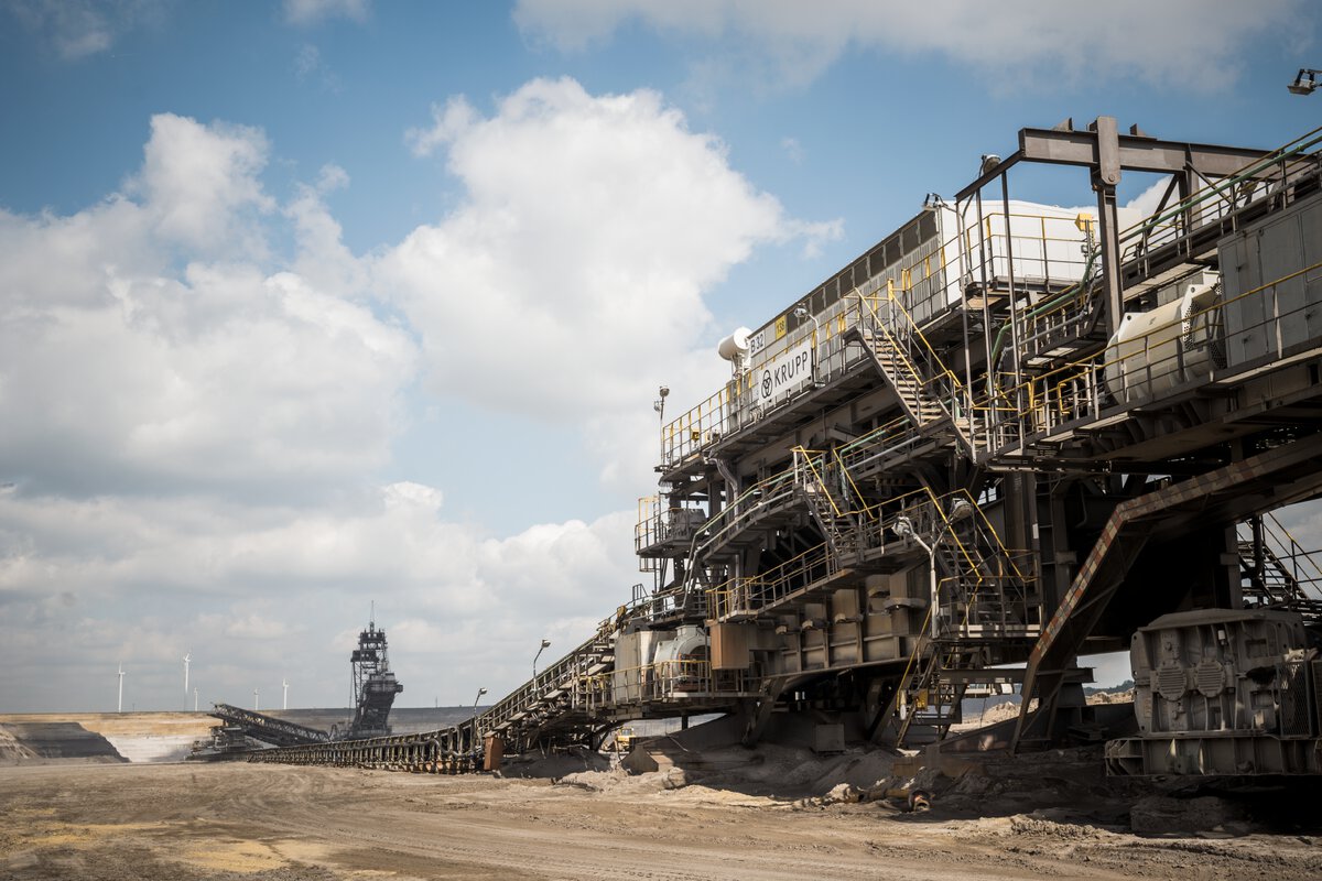 Products, systems and services for efficient mining and raw material ...