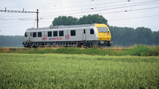 Automatic and turbo transmissions for rail vehicles | Voith